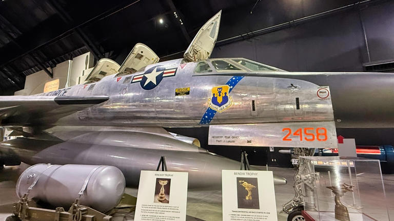 The B-58 Hustler was the first Mach 2 bomber in US history — Strategic ...