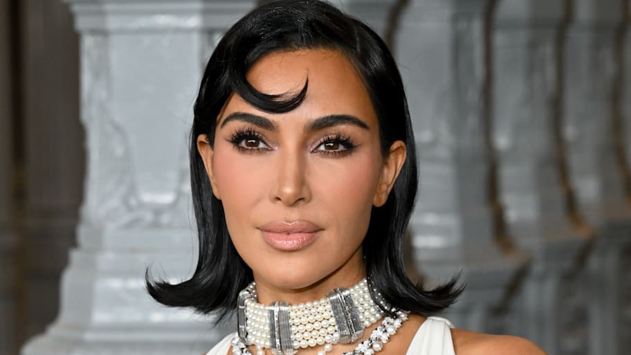 Kim Kardashian Models Iconic Bodysuit From the Archives That Has Fans ...