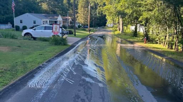 West Springfield DPW works to repair water main break on Adrian Avenue