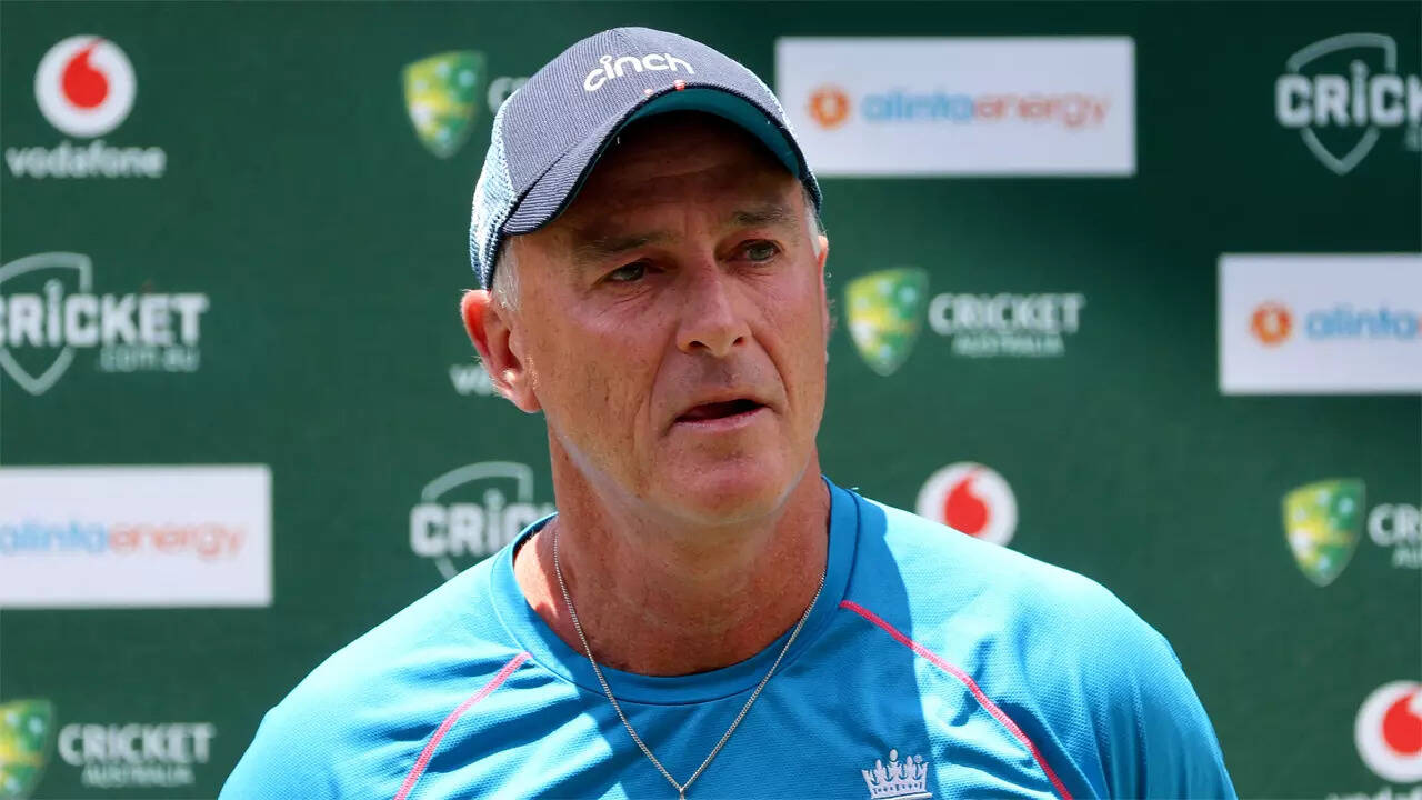 Former England cricketer Graham Thorpe asked wife to 'help him end his ...