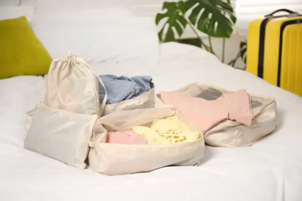 15 Must-Have Items for Backpacking Travellers