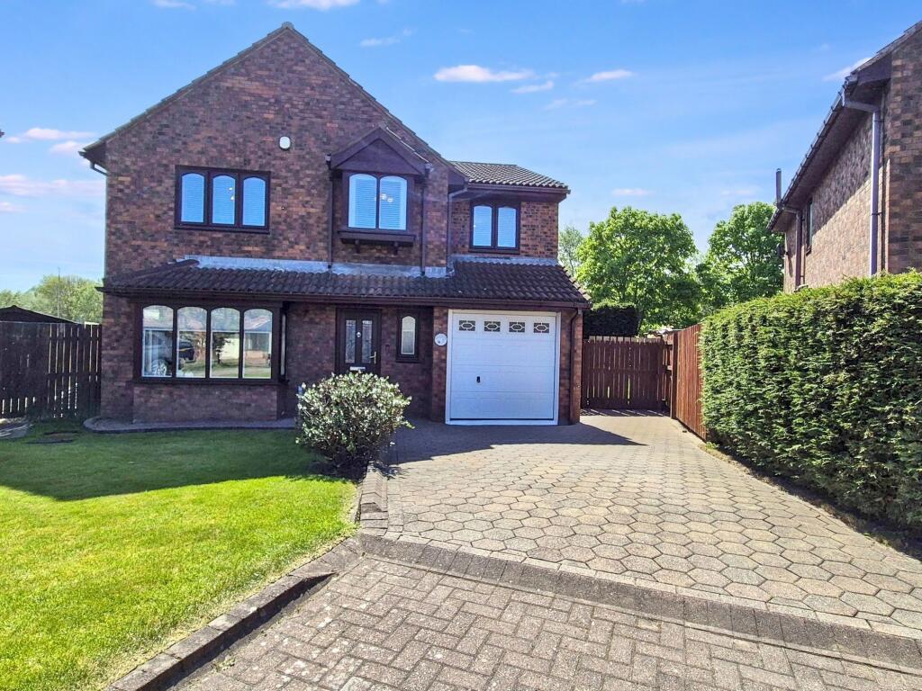 This detached £450,000 five-bedroom home is perfectly set up for families