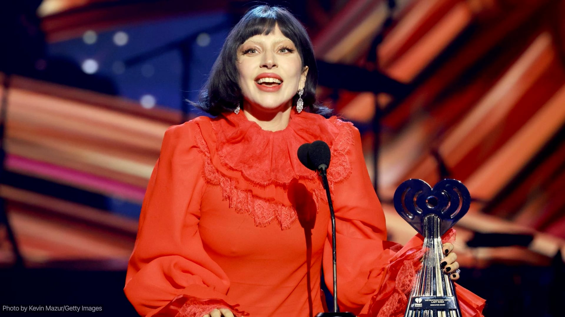 Lady Gaga Falls Mid-Show In Vegas