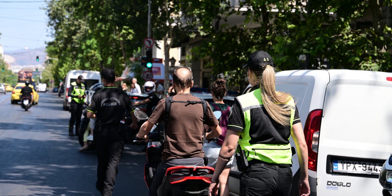 Πάνω από 2.500 πρόστιμα για κράνος μέσα σε μια εβδομάδα