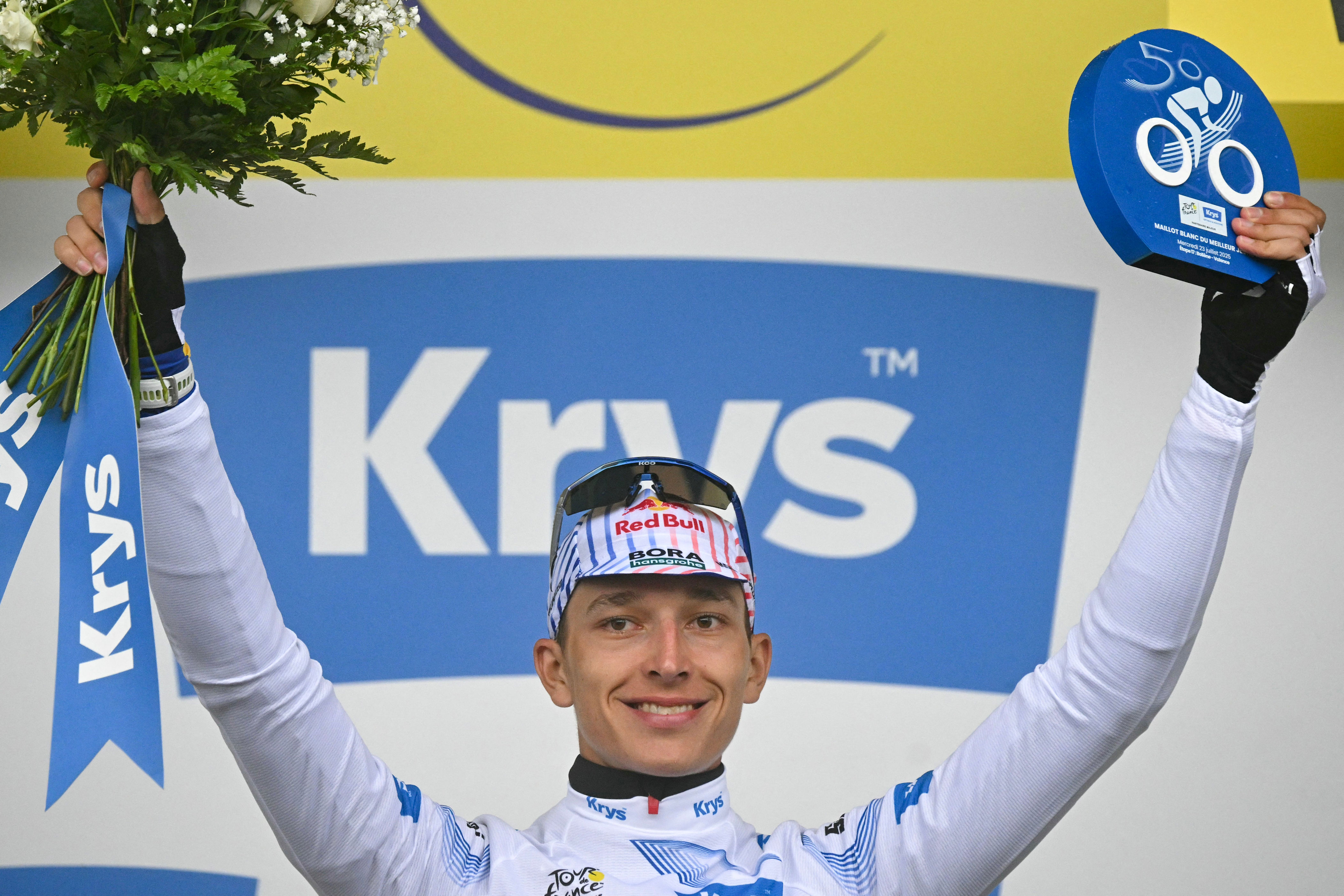 Tour de France 2025 live: Chaotic sprint finish in wet conditions ...