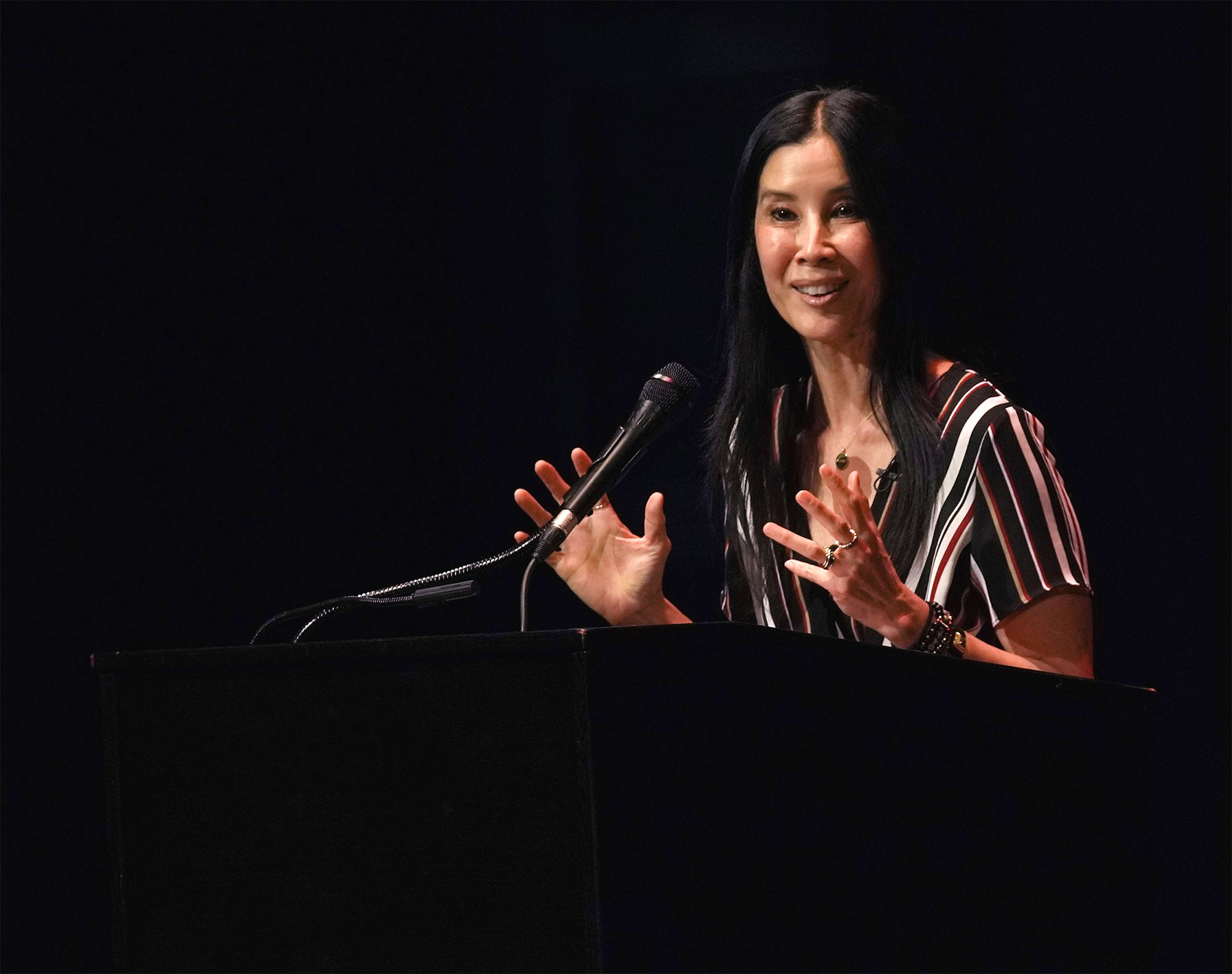 In East Bay appearance, journalist Lisa Ling dishes on career, politics ...