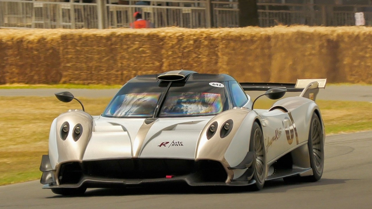 Pagani Huayra R Evo Roadster at Goodwood – Unrestricted V12 Sound in ...