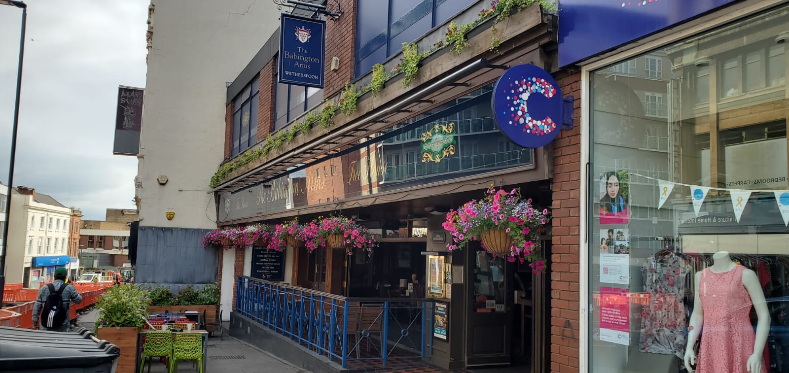 ‘I refuse to let Wetherspoon close and will chain myself to the doors ...