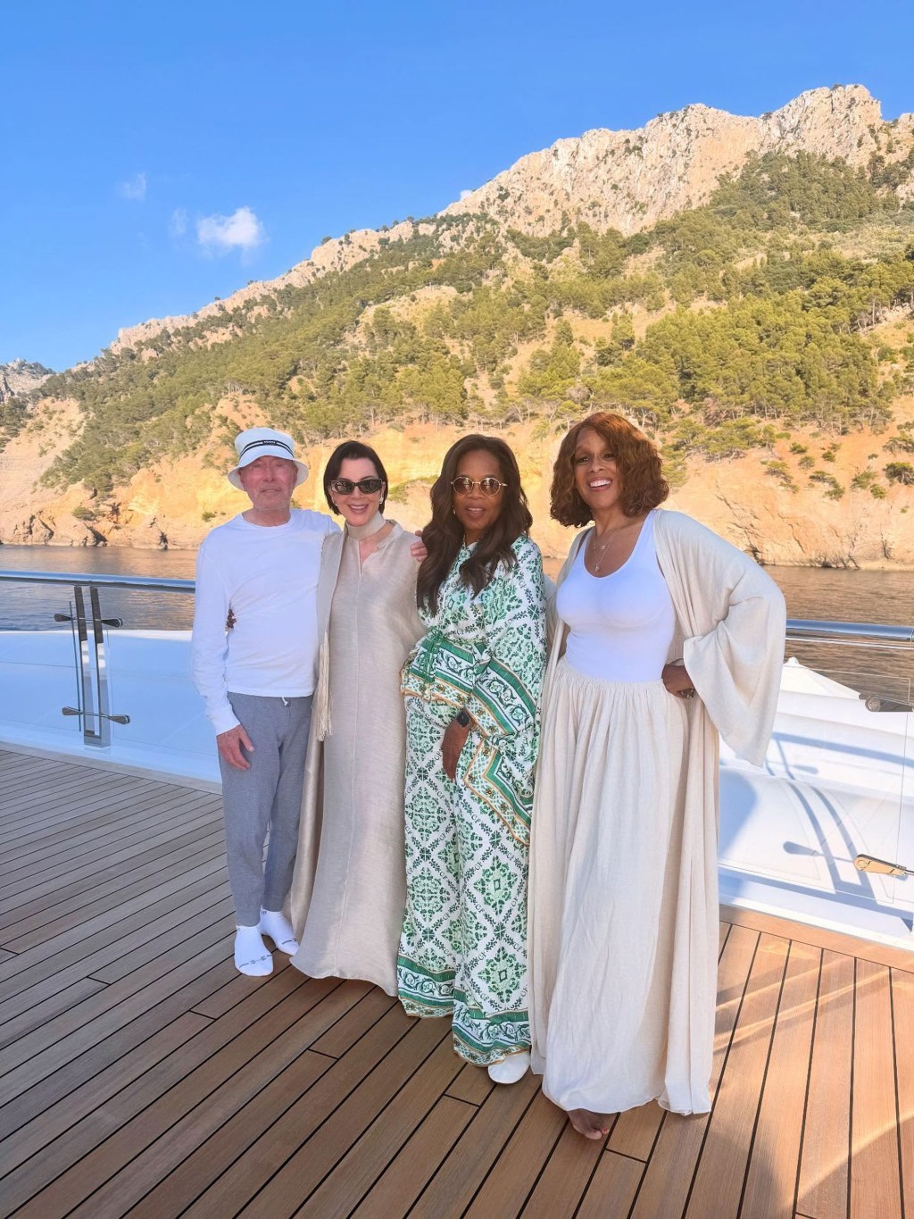 David Geffen accused of paying thousands for sex, forcing cosmetic ...