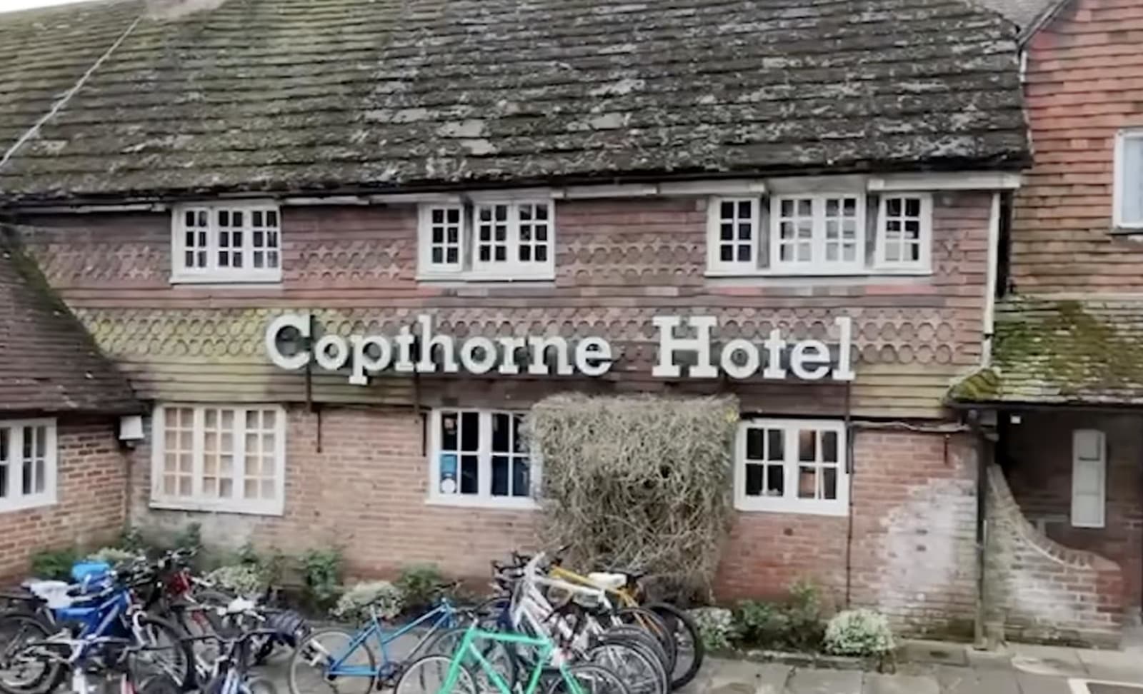 Outrage as Video From UK Migrant Hotel Shows Four-Poster Beds, Video ...