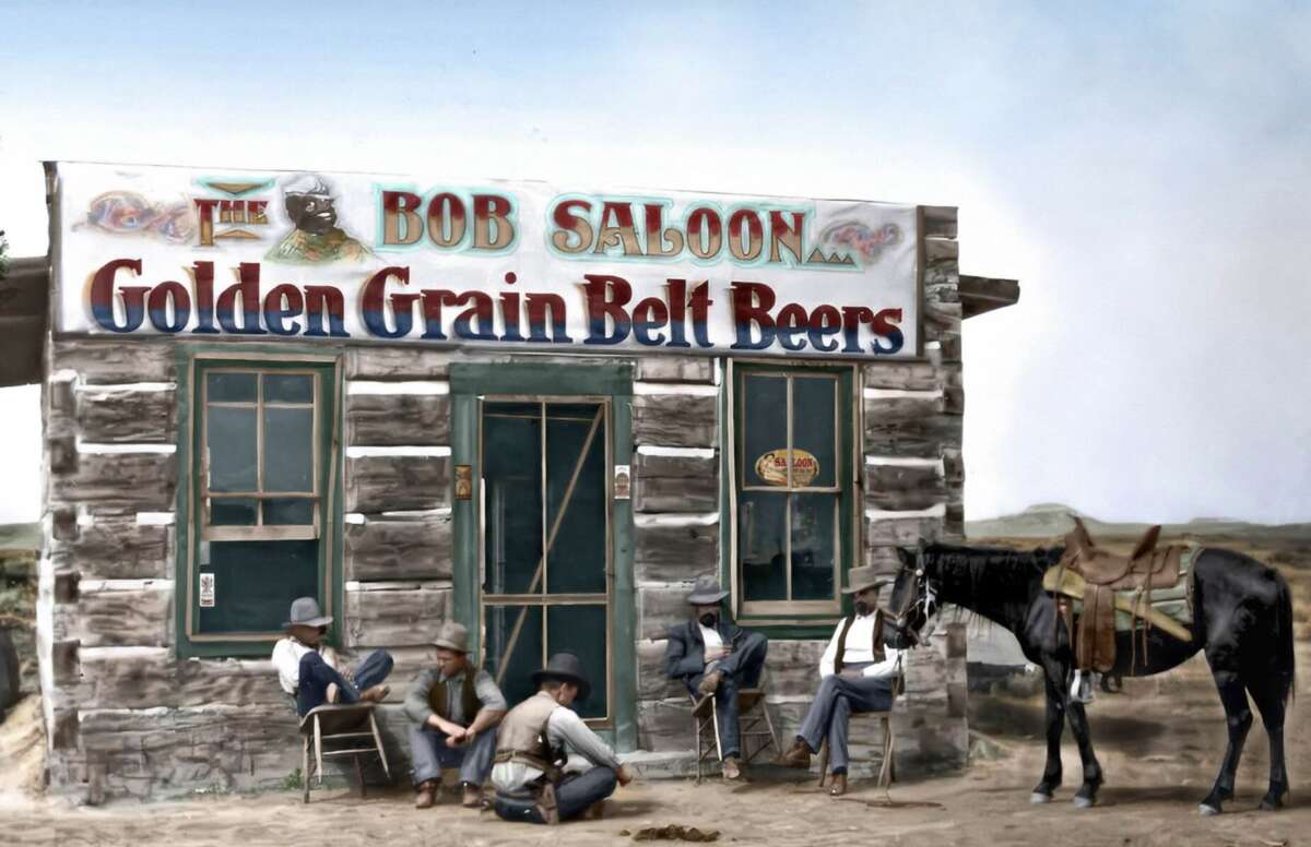 20 Vintage Photos That Perfectly Capture Old School Montana
