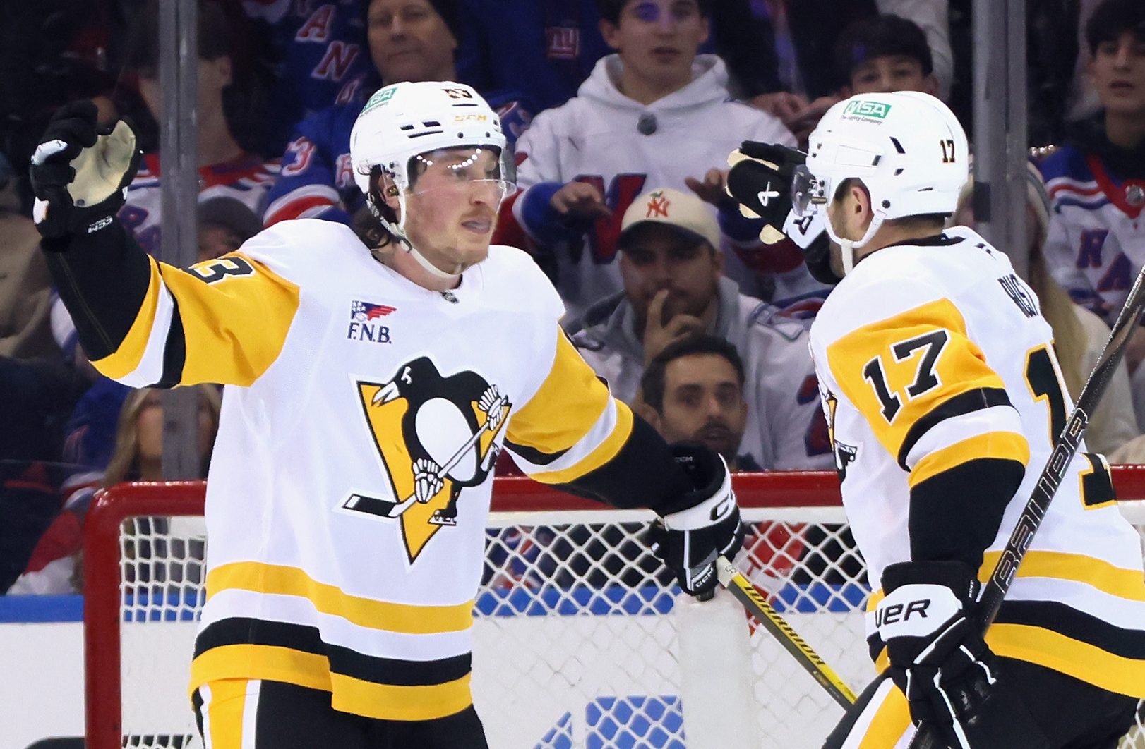 Penguins Urged to Keep 2 In-Demand Trade Candidates