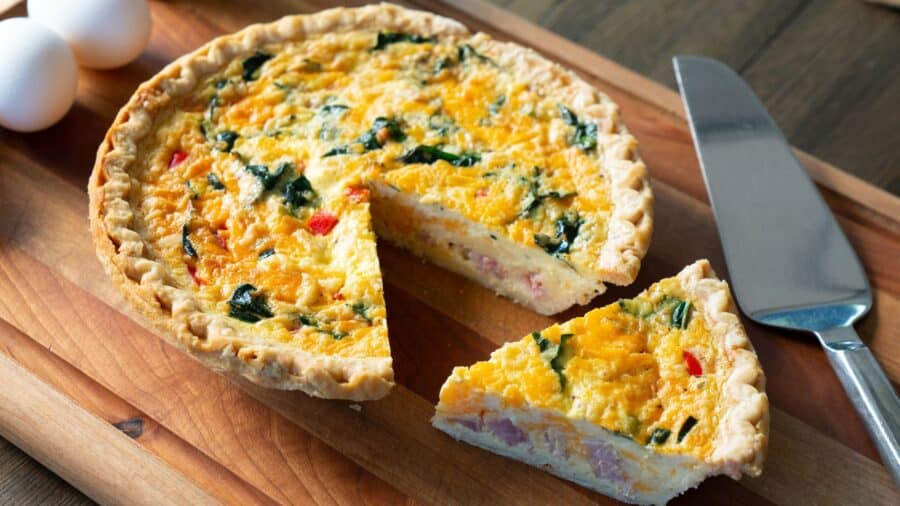 '70s Dinner Staples That Are Slowly Disappearing From Our Tables