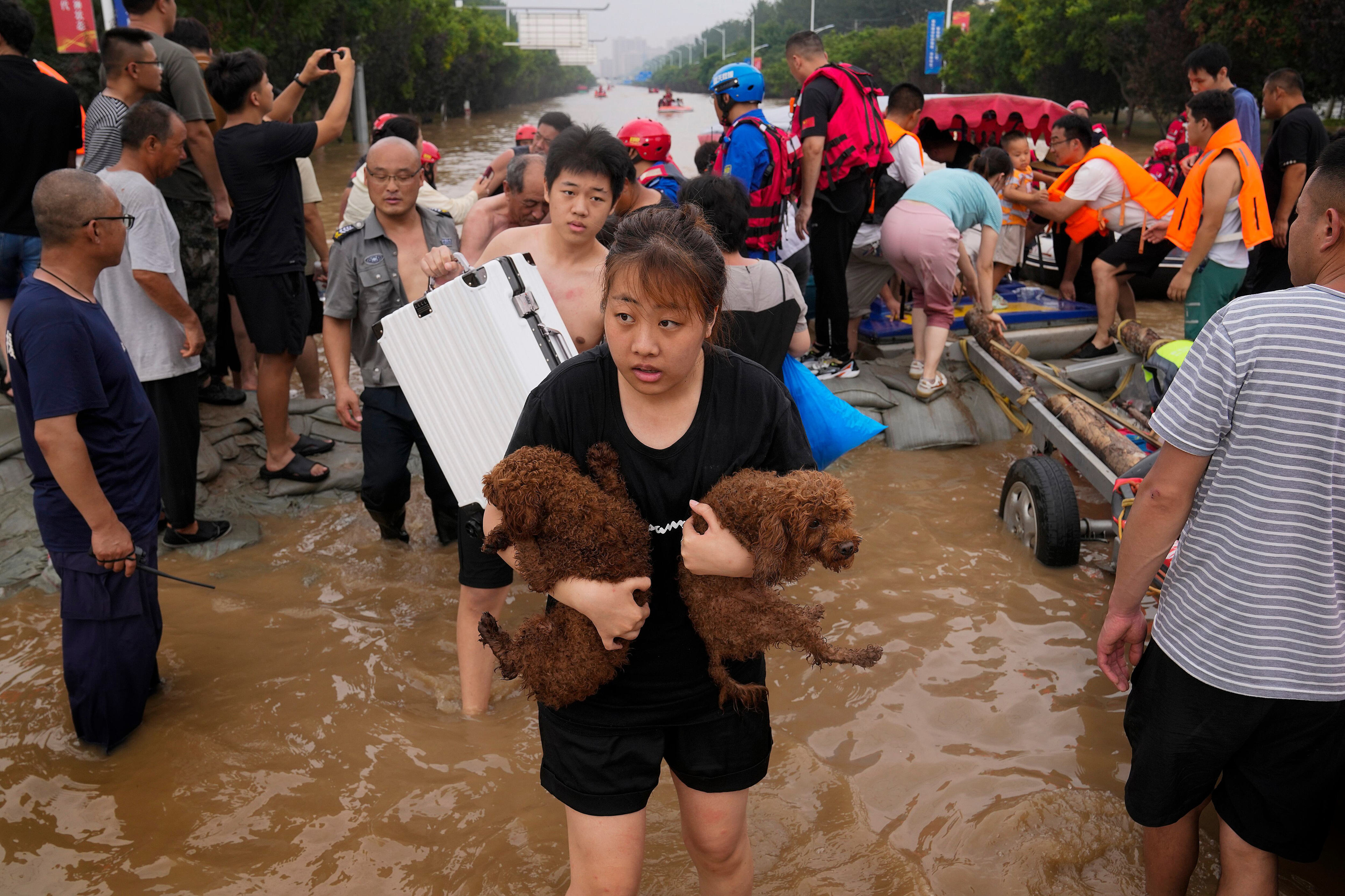 Tifón “Co May” golpea China y Filipinas: evacuaciones masivas y alerta ...