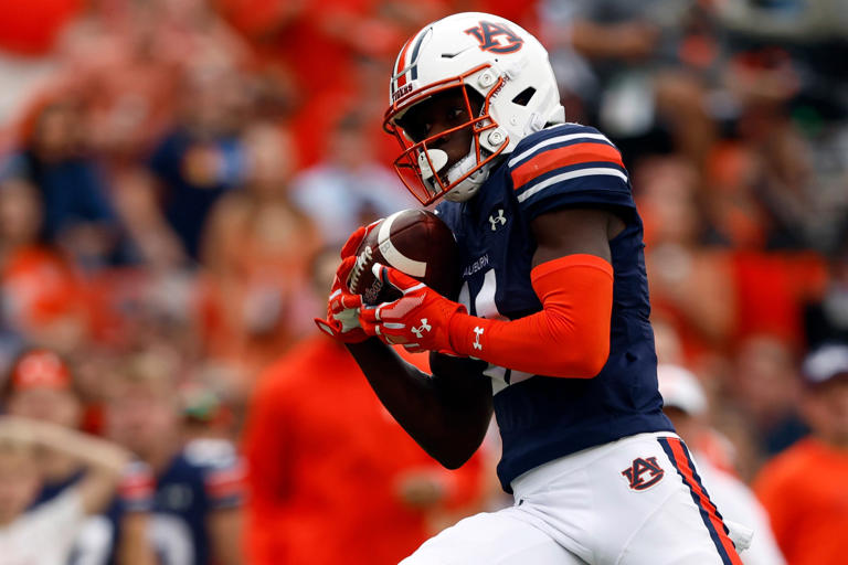 Auburn’s Malcolm Simmons ‘cleared to participate in team activities ...