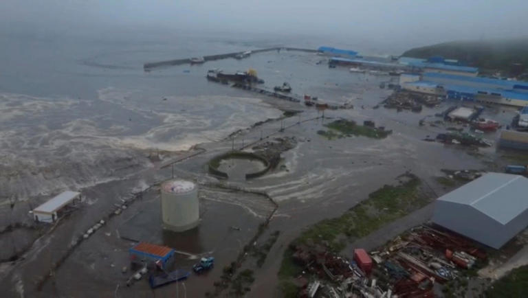 Which states felt impact of tsunami waves? See list of where it hit