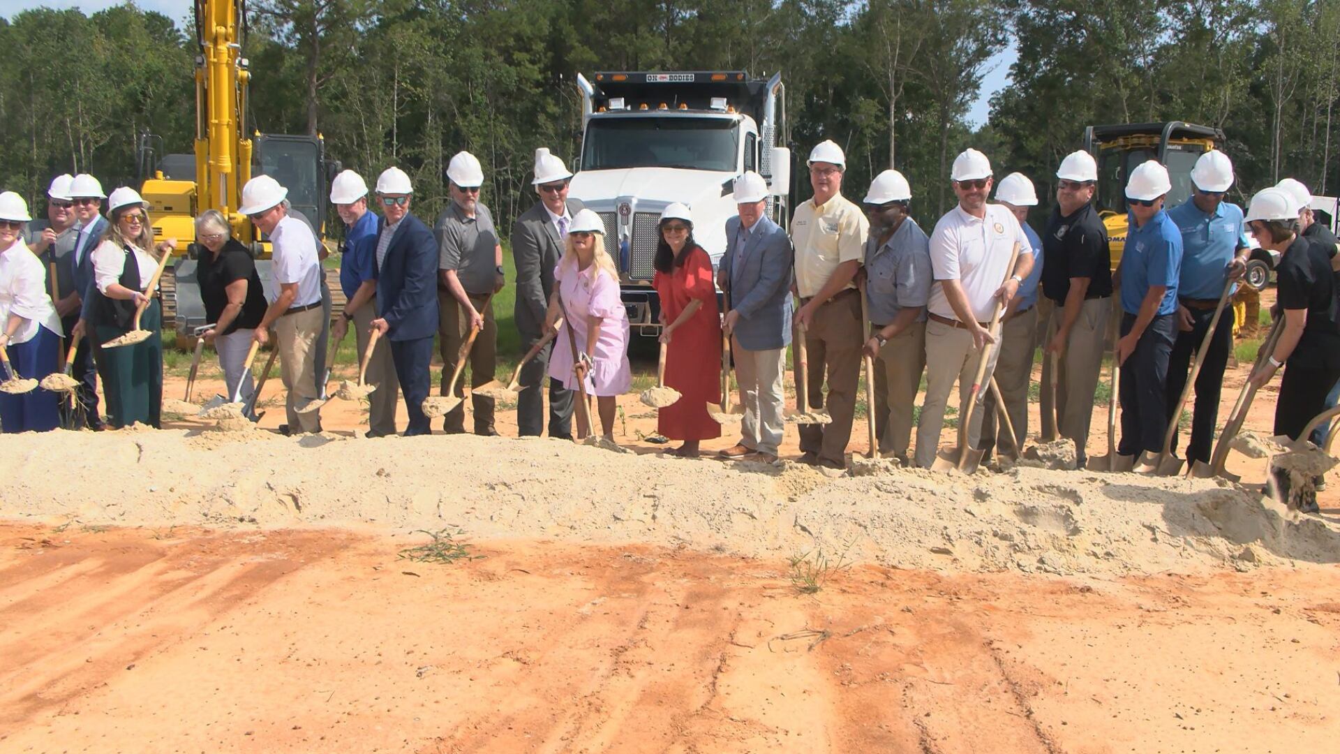 Groundbreaking ceremony celebrates Pearl River County Technology Park