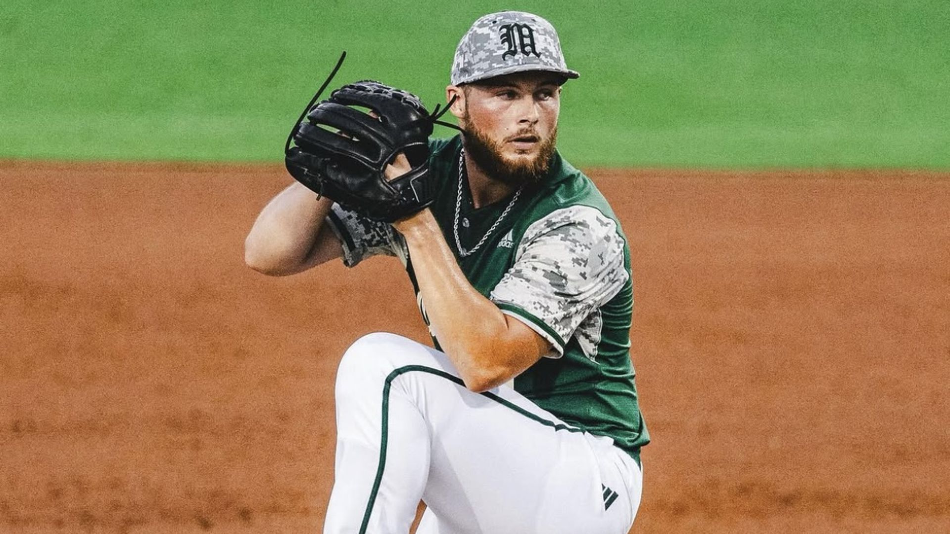 Saved by the bell, Austin Slater goes to a contender in New York
