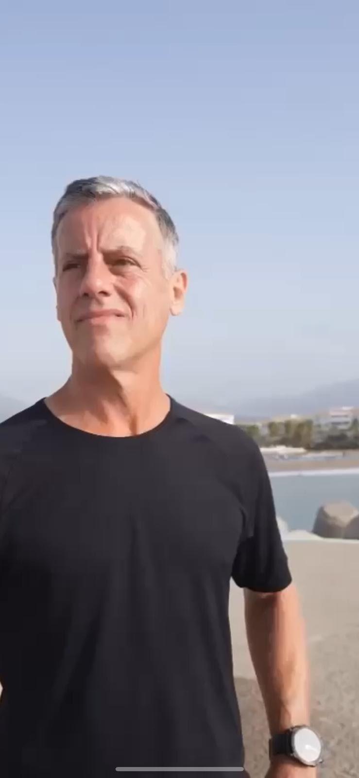 One man. 2,000km. 5 countries. 31 days. Walking borders. Changing lives.