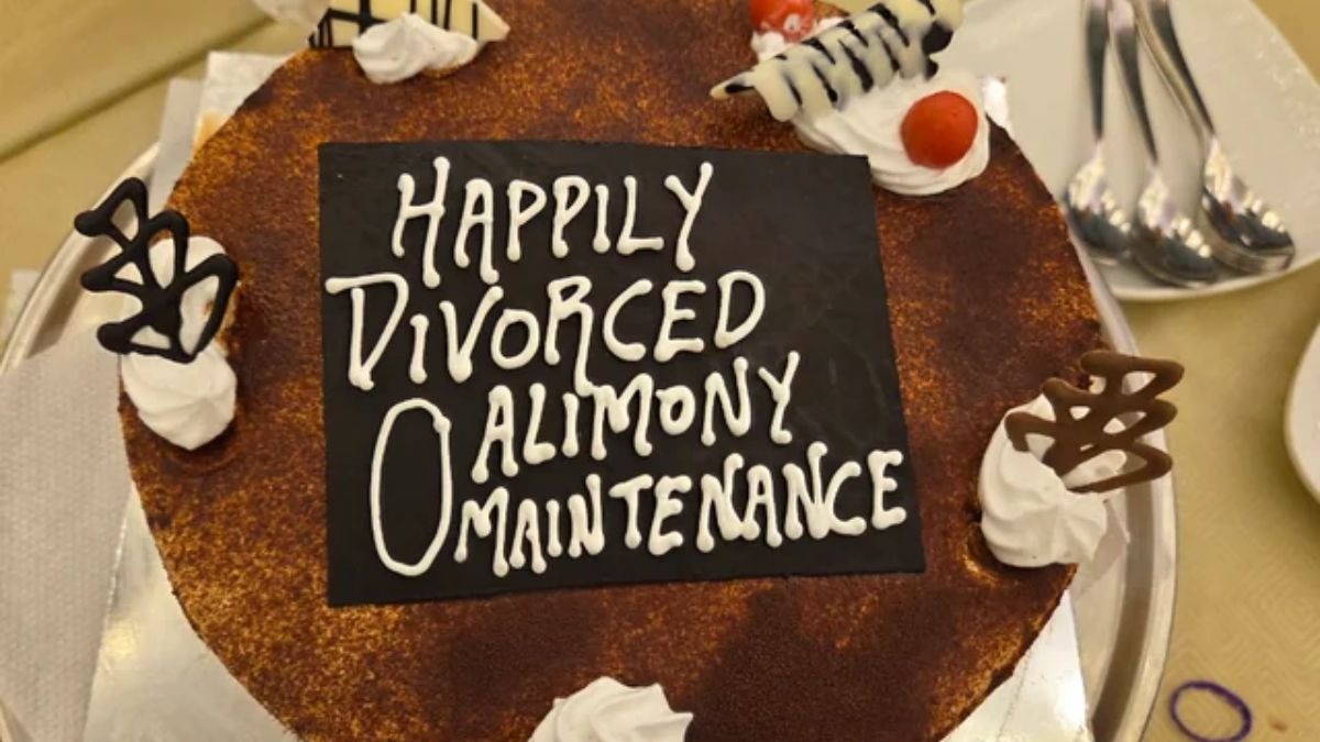 Man celebrates divorce with ‘Zero Alimony' cake. Reddit post goes viral