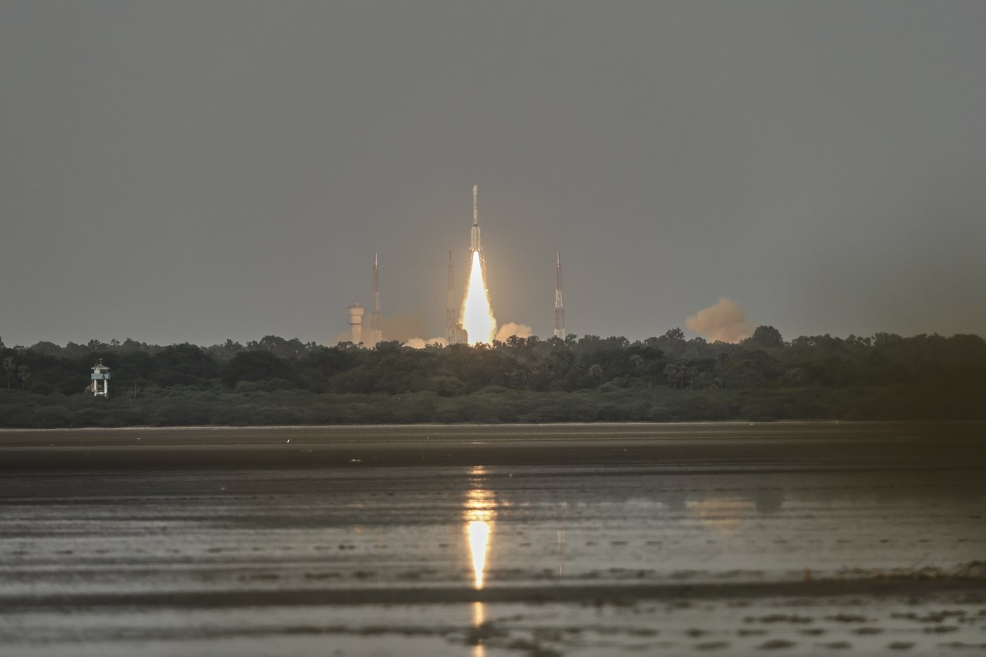 Radar satellite launched by India and NASA will track miniscule changes ...