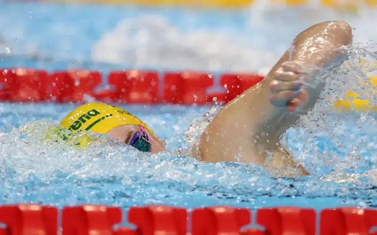 Australia’s O’Callaghan romps to 200m freestyle gold
