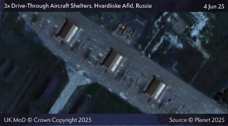 Satellite images show Russia built shelters for vulnerable aircraft ...
