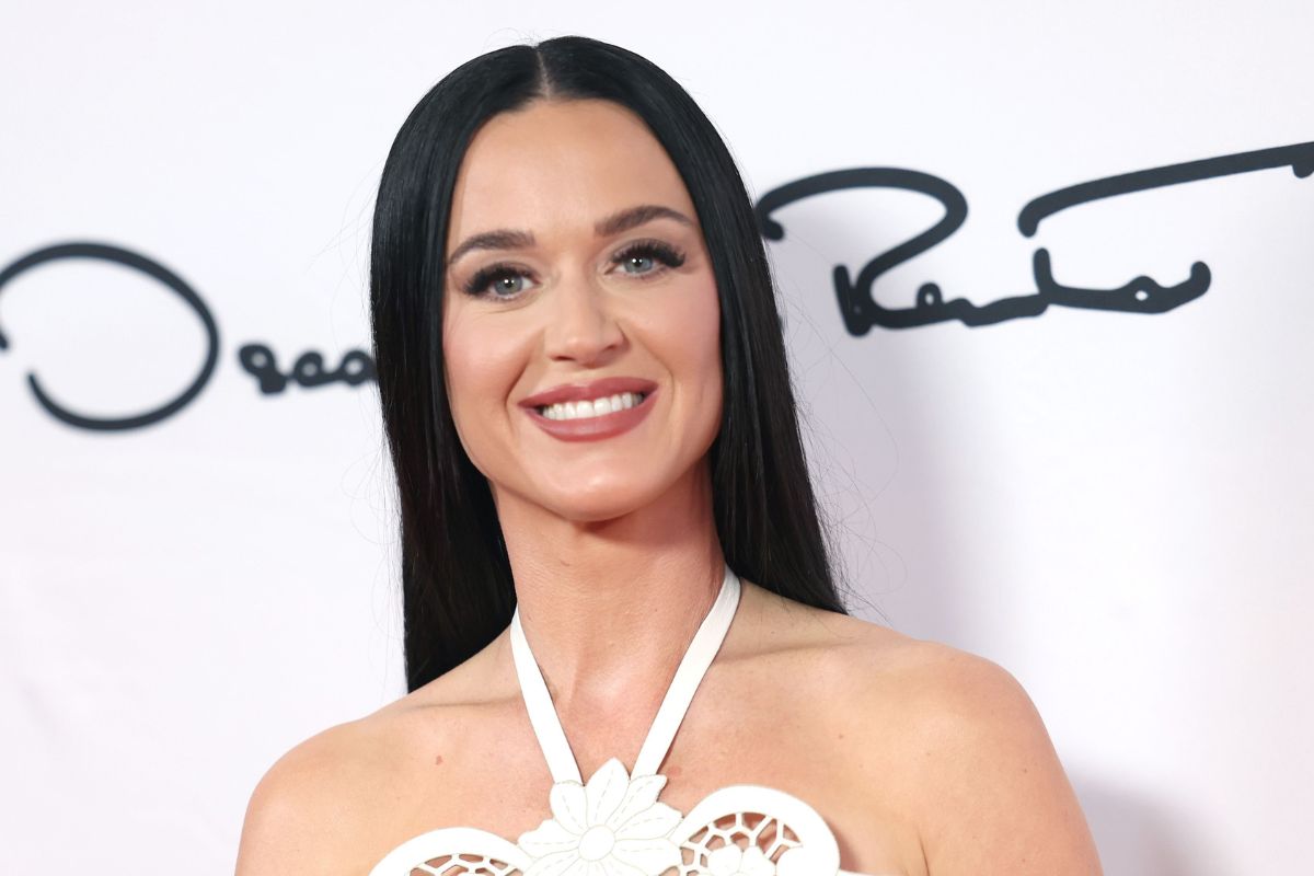 Katy Perry Spotted out to Dinner With Former World Leader Amidst ...
