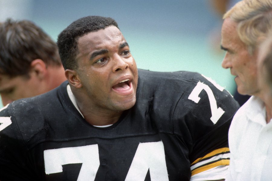 Who is Terry Long, the NFL player mentioned in NYC gunman’s note?