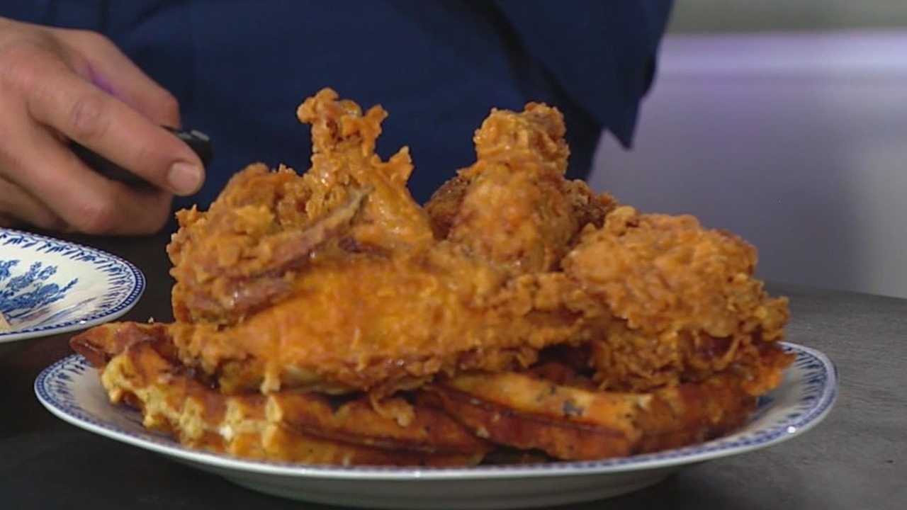 Gospel brunch blends food, music and charity in Chicago's Common Pantry