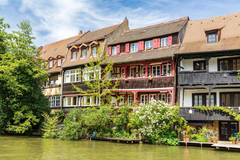 Uber will soon allow female passengers and drivers to stop being paired ...