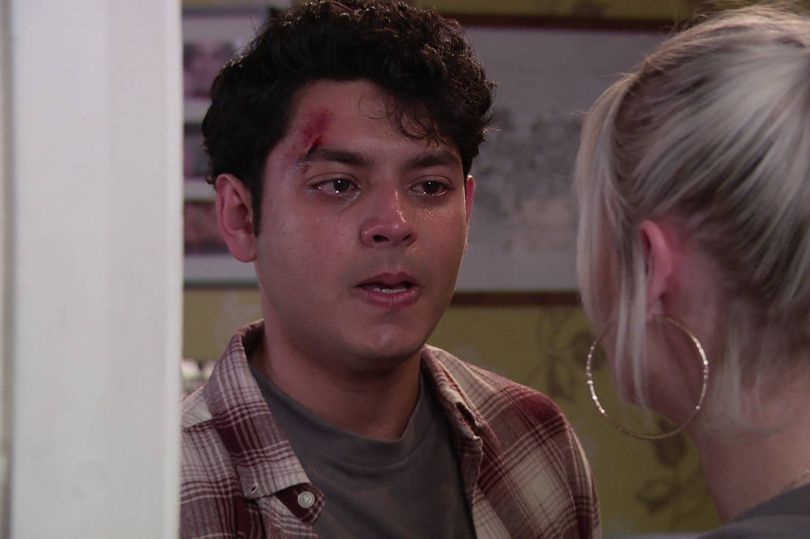 ITV Coronation Street character's exit 'sealed' after 19 years on the soap