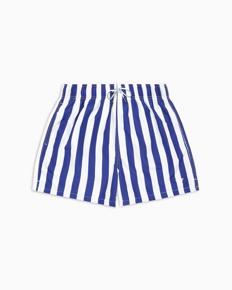 Slip, short à rayures… Quelles sont les 6 tendances maillots de bain ...
