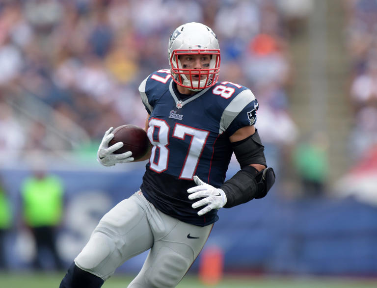 12 NFL players eligible for the Pro Football Hall of Fame in 2027