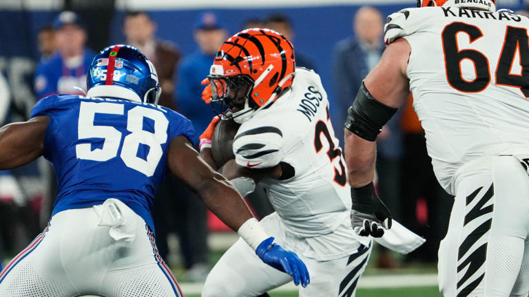 Bengals cut Zack Moss and clear Seth McLaughlin to practice