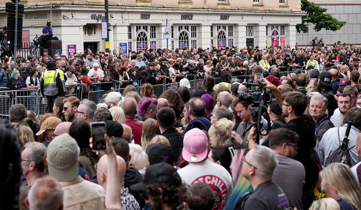 Emotional scenes as family, friends and fans bid final farewell to Ozzy ...
