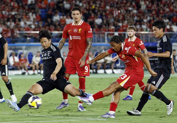 Liverpool jugó en Japón en medio de alerta de tsunami y Darwin Núñez ...