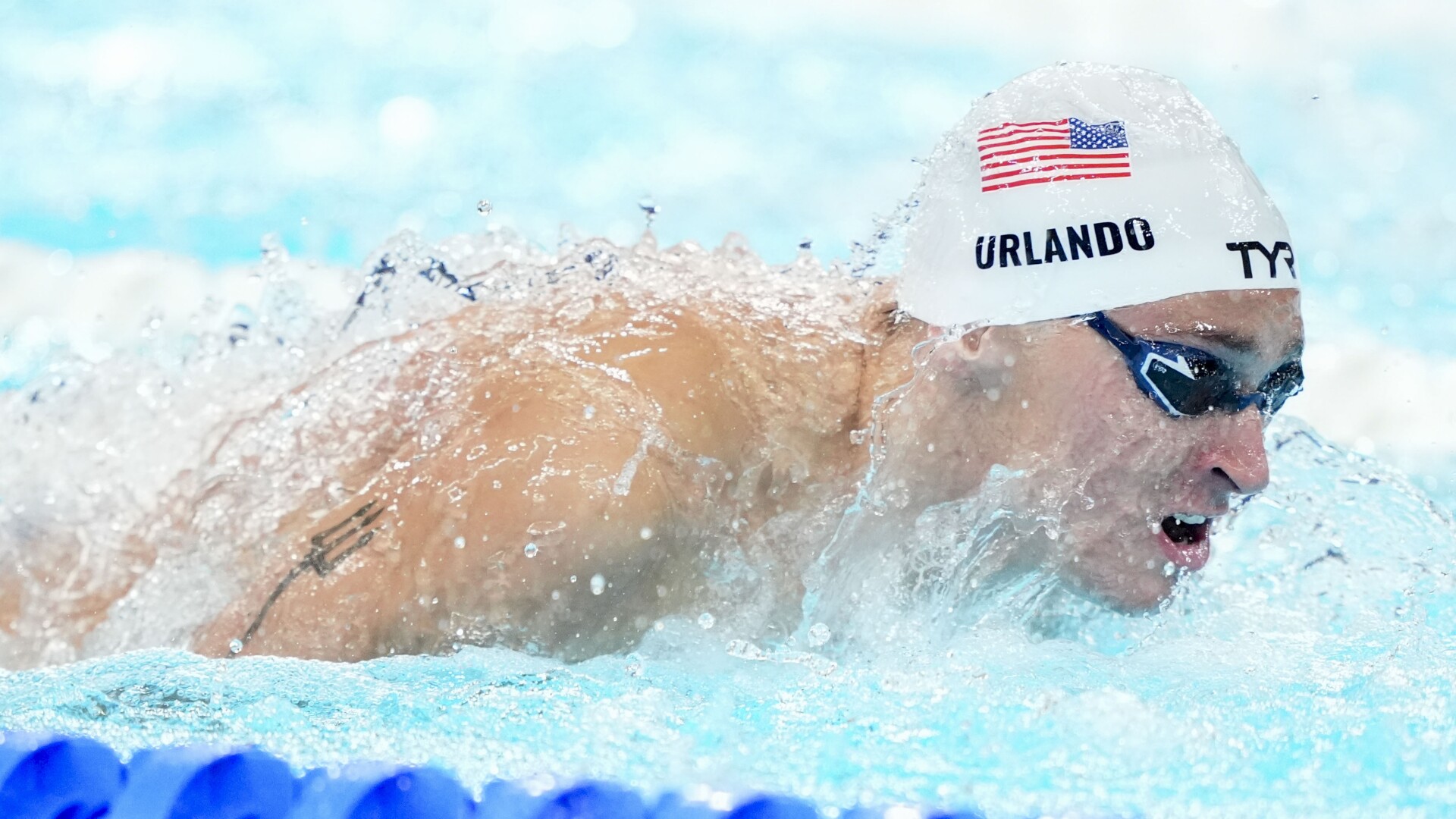 Luca Urlando wins first career world title in 200m butterfly