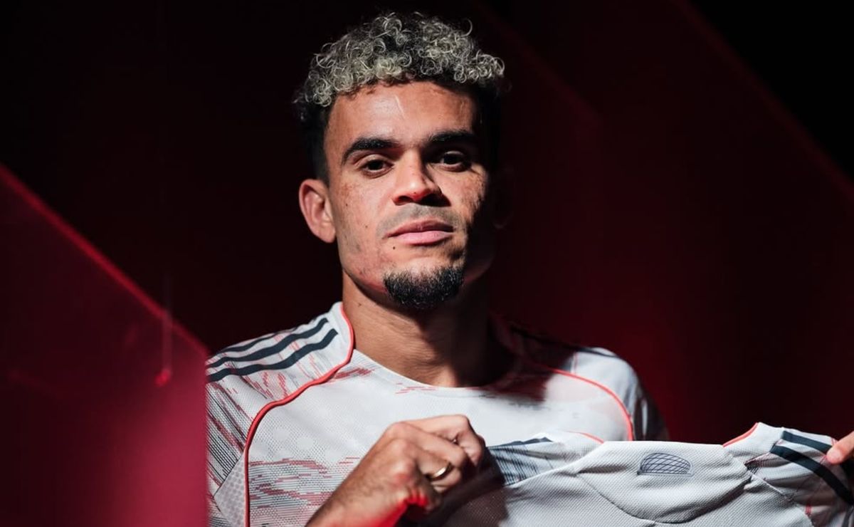 Luis Diaz Signs Long-Term Contract With Bayern Munich After Transfer ...