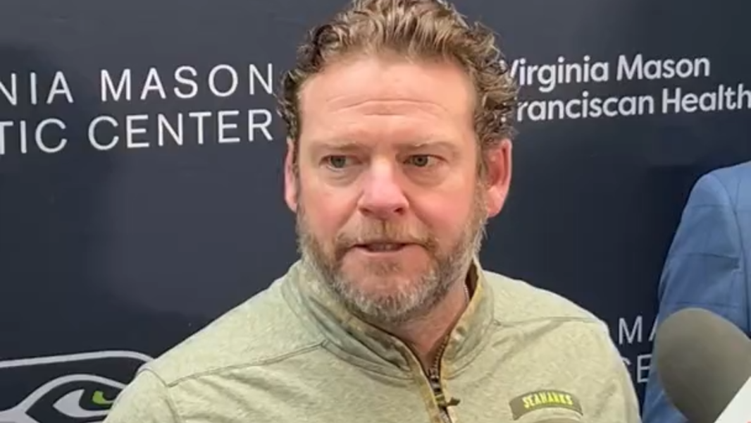 Jody Allen again chooses John Schneider's Seahawks path forward, gives ...
