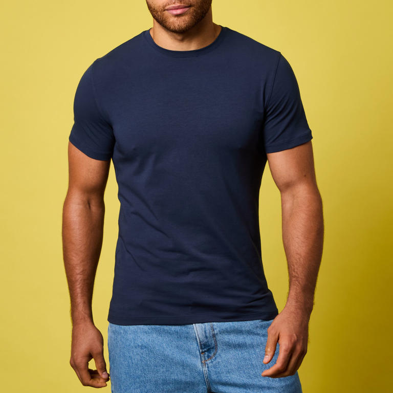 We tested 60 T-shirts. These are the best ones for spring, from Buck ...