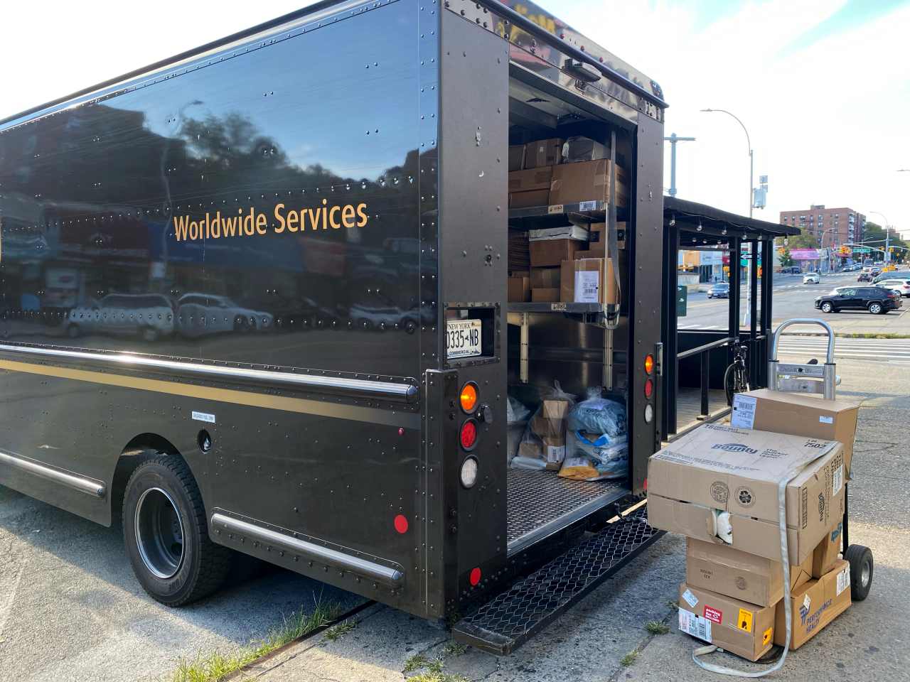 UPS Stock Joins 7% Dividend Yielders in S&P 500. Here’s Who Else Is in ...