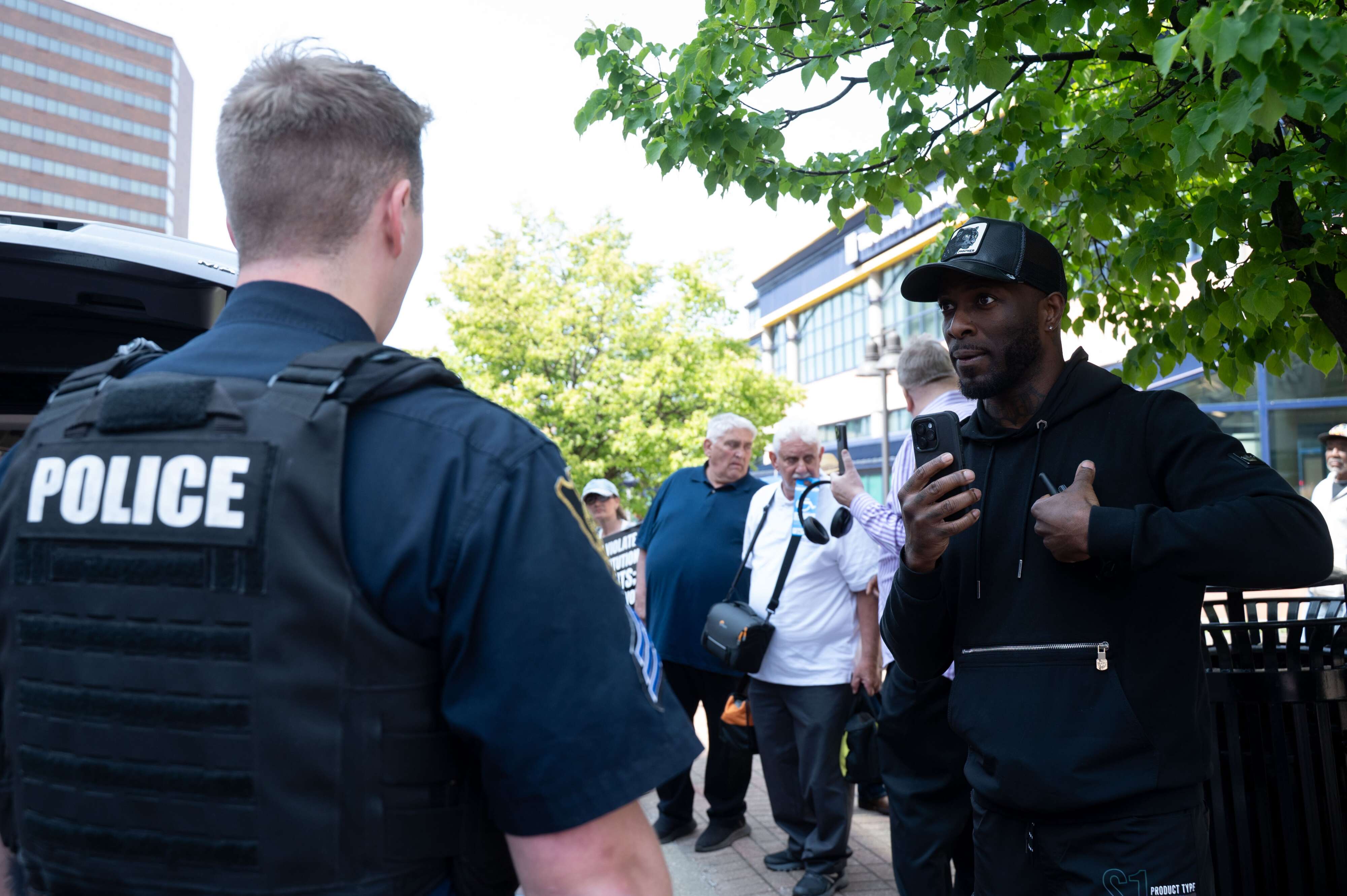 Flint asks judge to disqualify attorney for activist who police removed ...