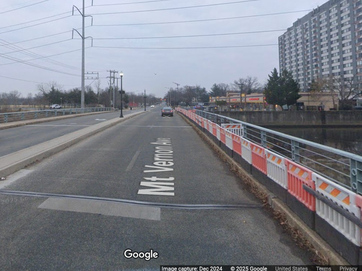 Rebuilding of deteriorating bridge between Alexandria, Arlington to ...