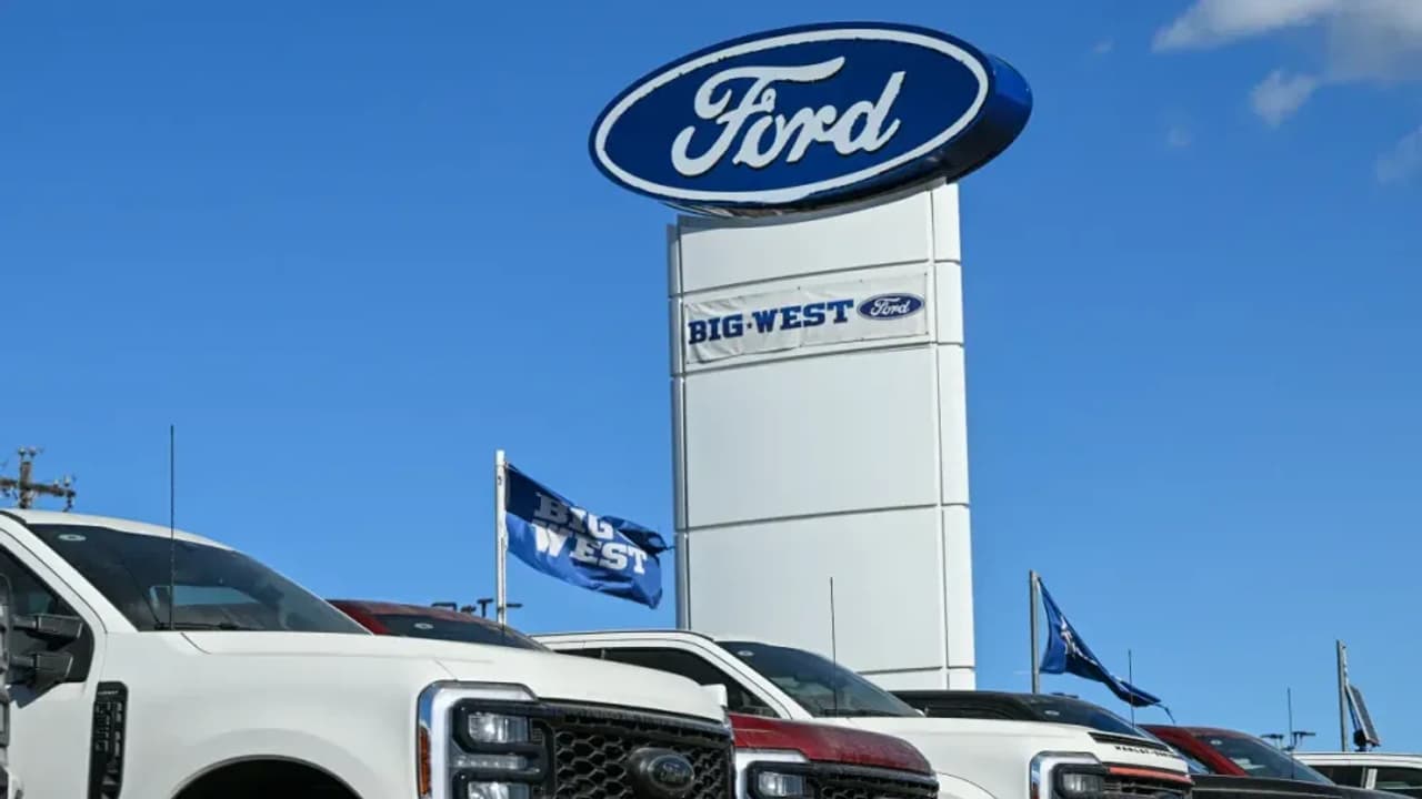 Ford Names Former GM Executive To Lead Commercial Vehicle Segment ...