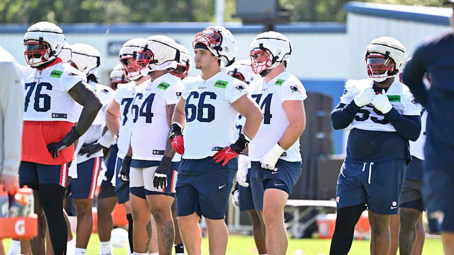 Patriots Training Camp Notebook: Next Men Step Up