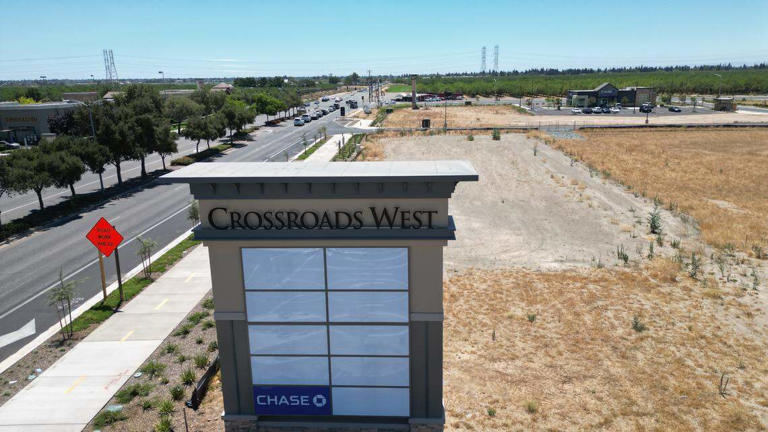 New-to-Stanislaus restaurants opening in Riverbank's Crossroads West