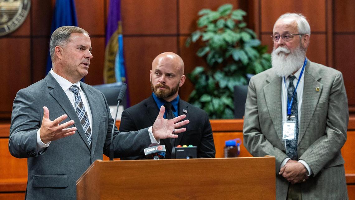 Consumed by four murders, Idaho police never stopped. Inside the search ...