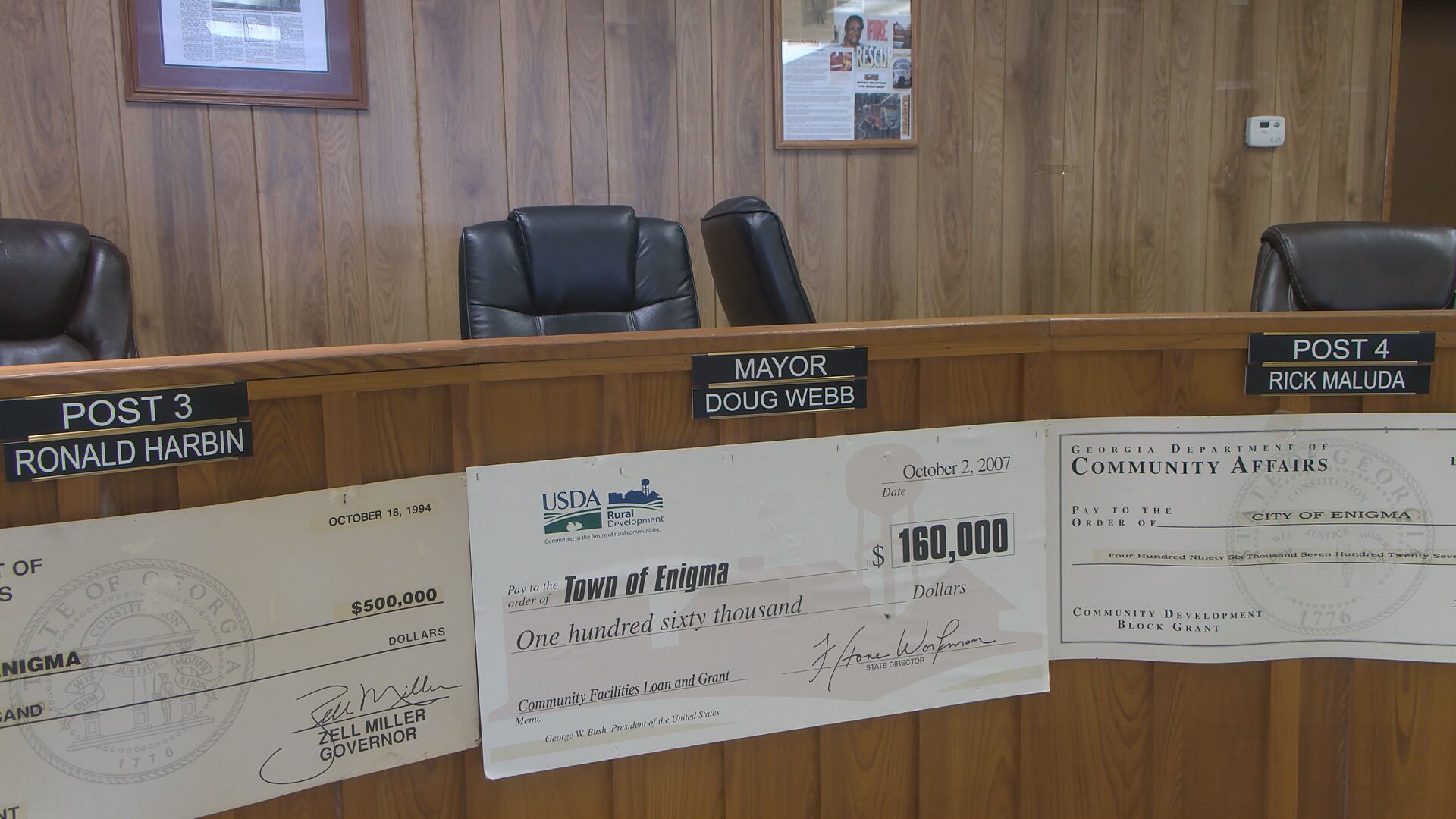 New leadership aims to restore stability in town of Enigma; celebration ...