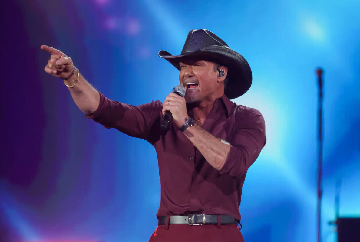 Tim McGraw Surprises Fans With Big Announcement